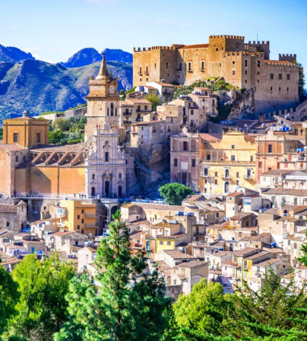 Il borgo medievale di Caccamo - Giardino dei Cedri